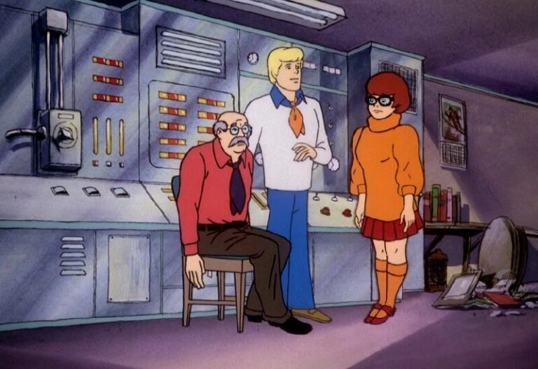 The Ghost that Sacked the Quarterback - Planet Scooby Reviews